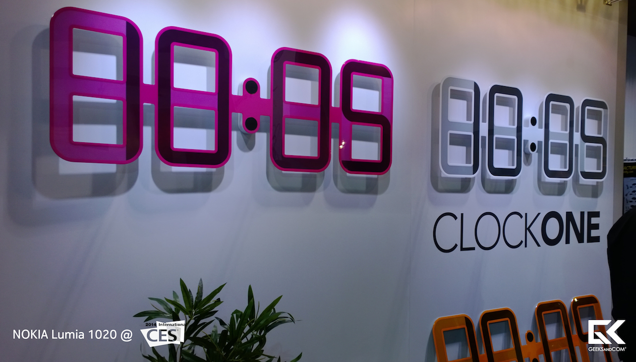 CES 2014 : présentation de l'horloge E-Ink ClockOne | Geeks and Com'